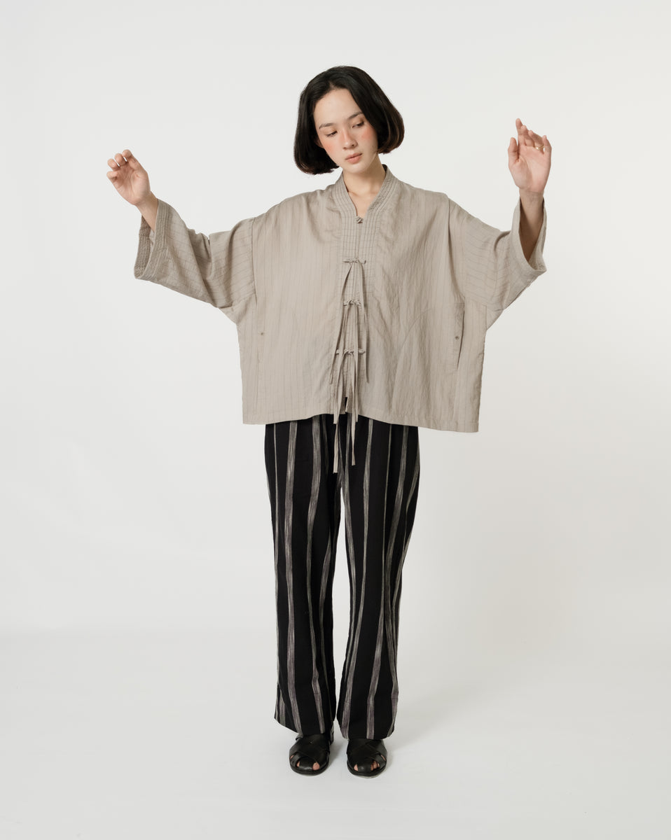 Unisex: Memory Knot Outer (Grey Stripe) – ANAABU.CO