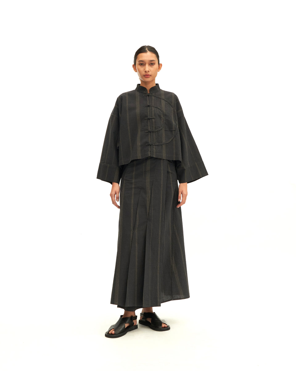 Women: Tàiyáng Boxy Top (Dark Blue) – ANAABU.CO